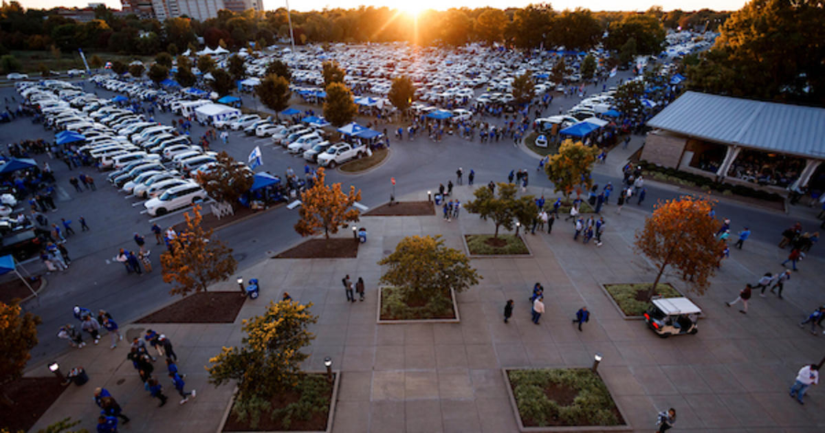 Reminder: Relocate your vehicle for Saturday, Sept. 6 home game | UKNow