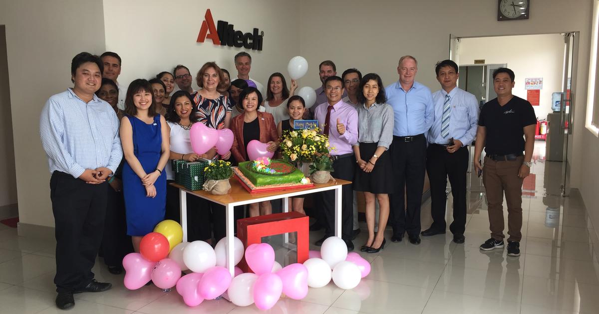 UK-UofL Exec MBA Program Journeys to Vietnam and Japan | UKNow