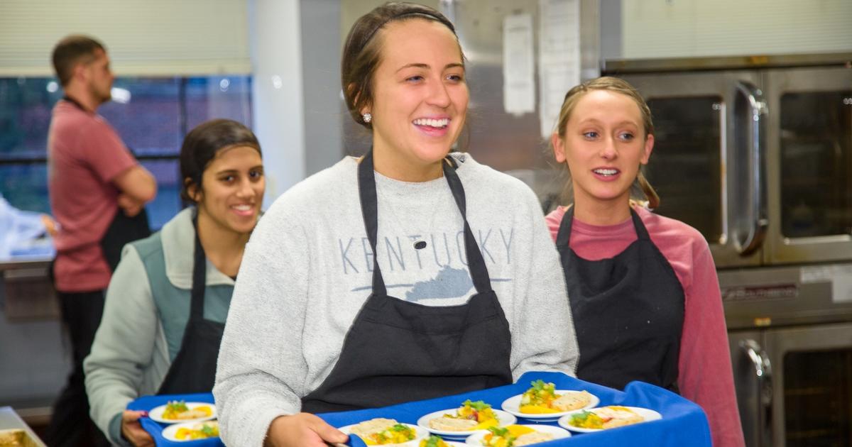 UK Dietetics and Human Nutrition Students 'Plate Up' Healthy Recipes ...