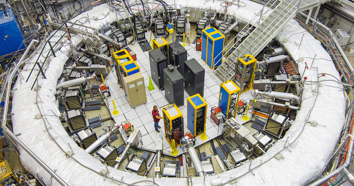 UK Physics students, faculty contribute to latest findings in ... UK Physics students, faculty contribute to latest findings in ...