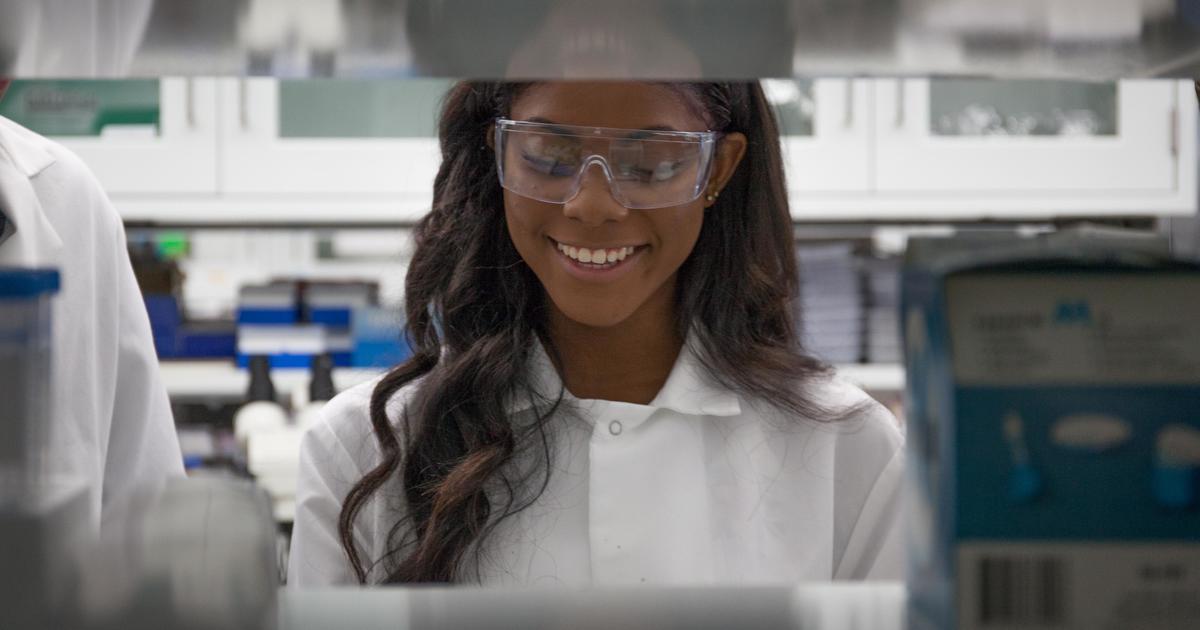 UK Neuroscience Professor Shapes the Minds of Tomorrow With Hands-on ...