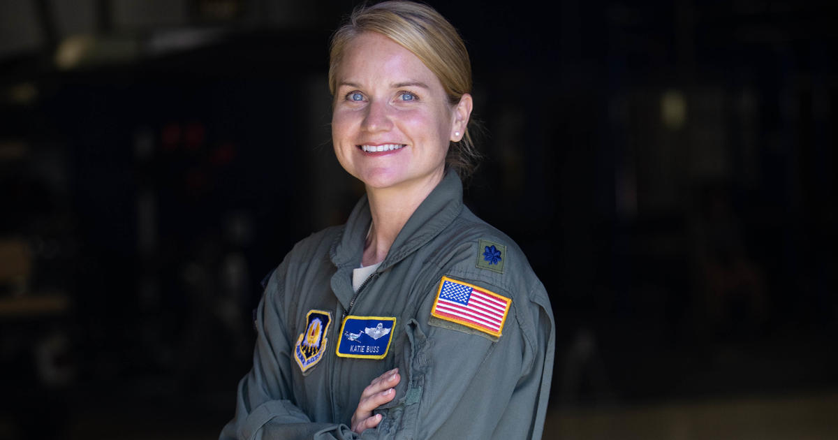 UK Welcomes Veteran Katie Buss to Air Force ROTC | UKNow