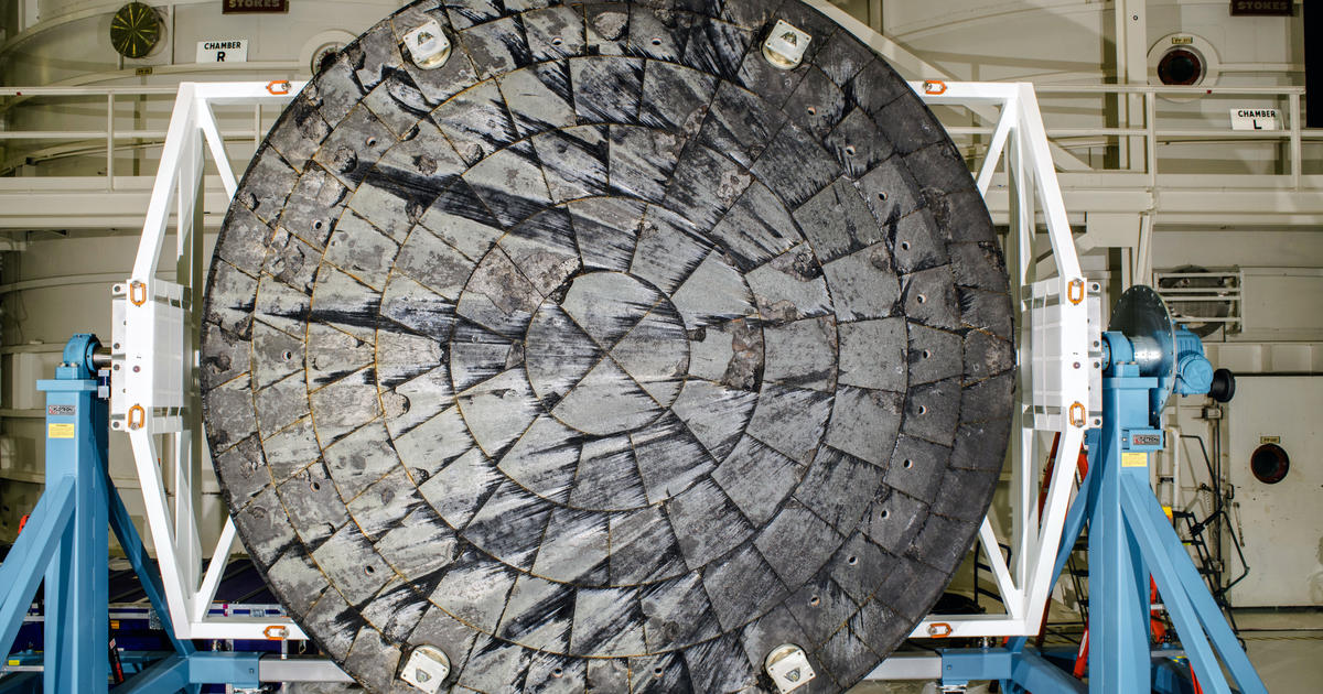 UK engineers help NASA improve heat shields for 1st crewed Moon mission ...