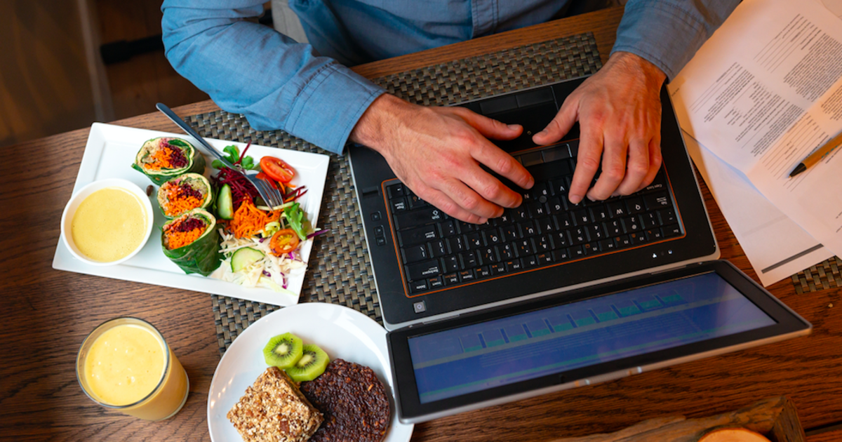 Strategies for Eating Well When Working From Home | UKNow