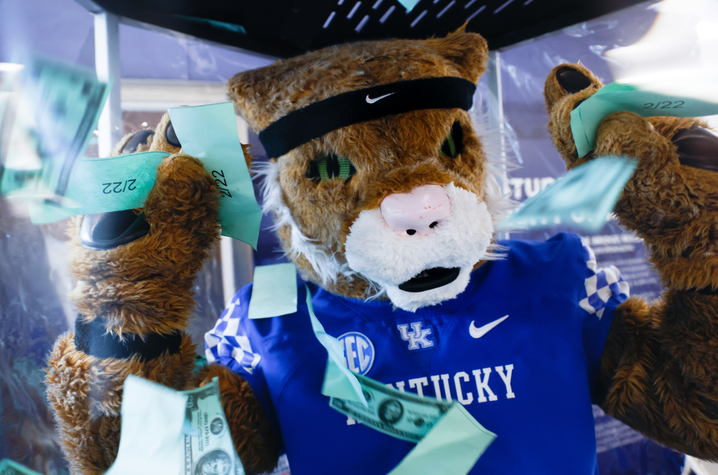 UK’s Plus Account rebranded as CatCash, offering additional features ...