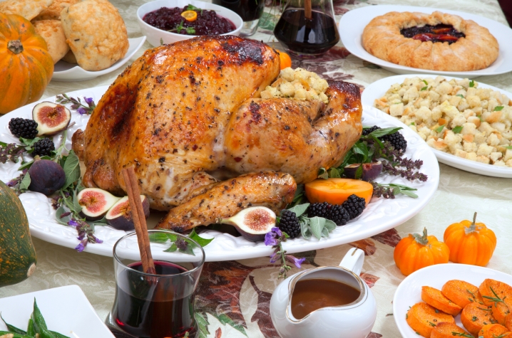 UK Alumni Association Hosts Multicultural Thanksgiving Meal | UKNow