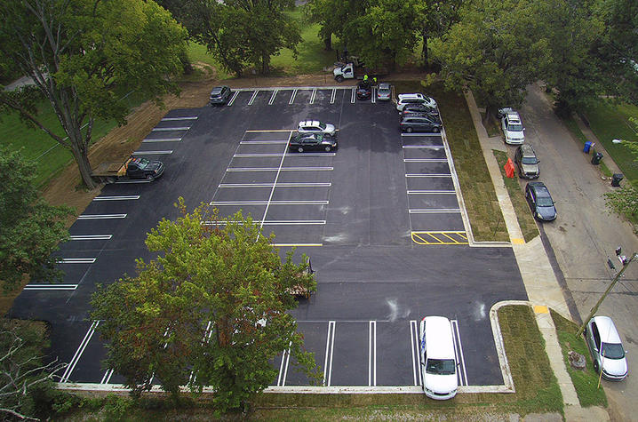 Transcript Avenue Intermediate Employee Parking Lot Now Available | UKNow