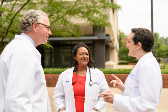 Spreading hope through humor — Markey patient, comedian shares her ...