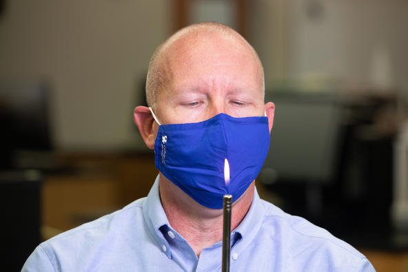 Do It Yourself Test: How Effective is Your Face Mask? | UKNow