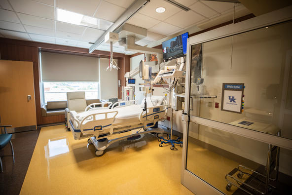 KNI Unveils New Inpatient Floor in UK Chandler Hospital Pavilion A | UKNow