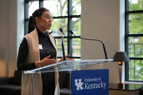 Allison Gordon honored as a 2023-24 University Research Professor | UKNow