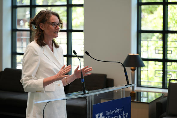 Erin Haynes honored as a 2023-24 University Research Professor | UKNow