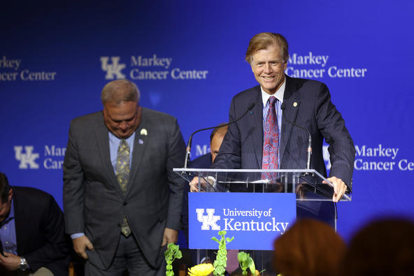 Markey Cancer Center attains NCI's highest status as a Comprehensive ...