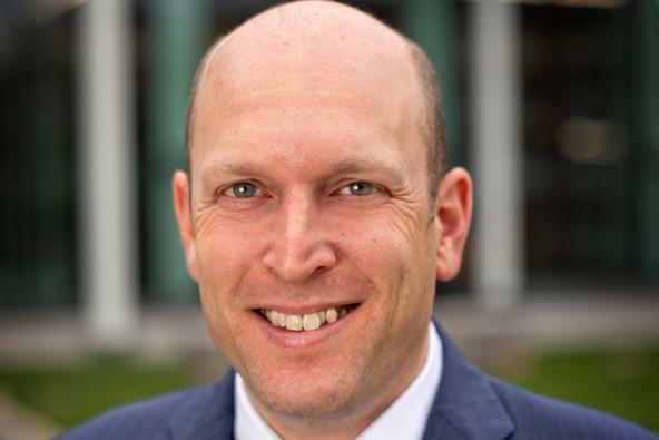 UK Rosenberg Law Professor Joshua Douglas receives Fulbright Specialist ...