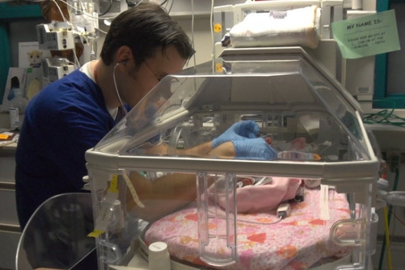 UK NICU Nurses Deliver Healing Touch | UKNow