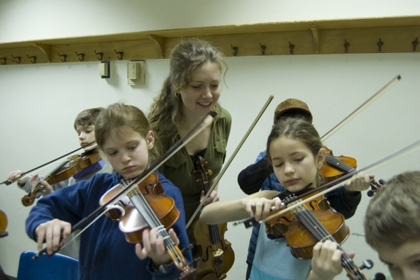 String Project Lessons Are Music to Kids' Ears | UKNow