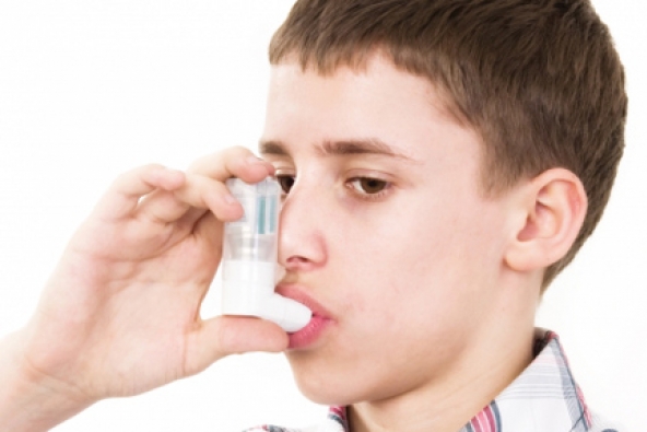 Inhaled Steroids Most Effective Asthma Treatment | UKNow