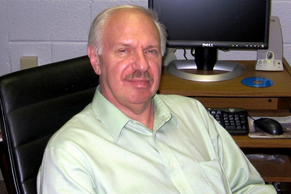 University of Kentucky Professor Receives Prestigious Fellows Award | UKNow