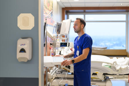 UK HealthCare opens new ICUs on 12th floor of Chandler Hospital ...