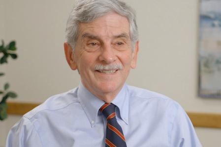 UK College of Education’s John Thelin publishes ‘College Sports: A ...