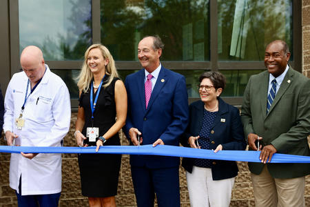 UK HealthCare opens 1st EmPATH psychiatric emergency unit in Kentucky ...